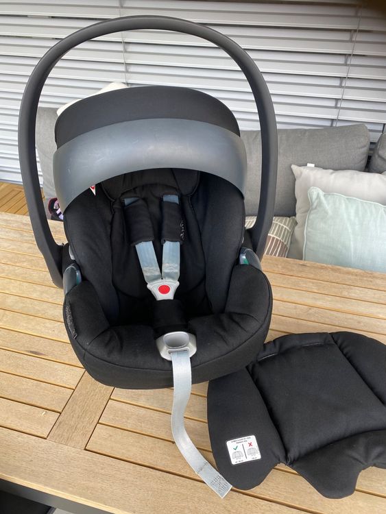 Cybex Platinum Cloud Z2 i-size inkl. 2x Isofix Base | Kaufen auf Ricardo