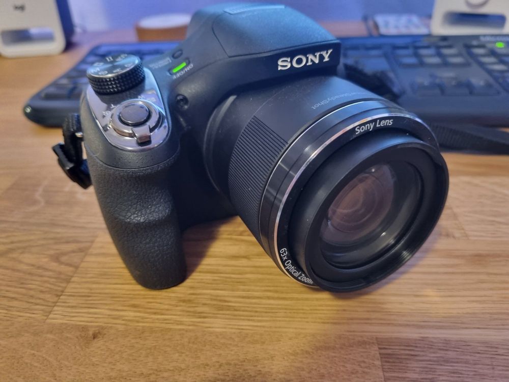 Fotocamera DSC-H400 Compact Camera With 63x Optical Zoom (Gebraucht) in ...