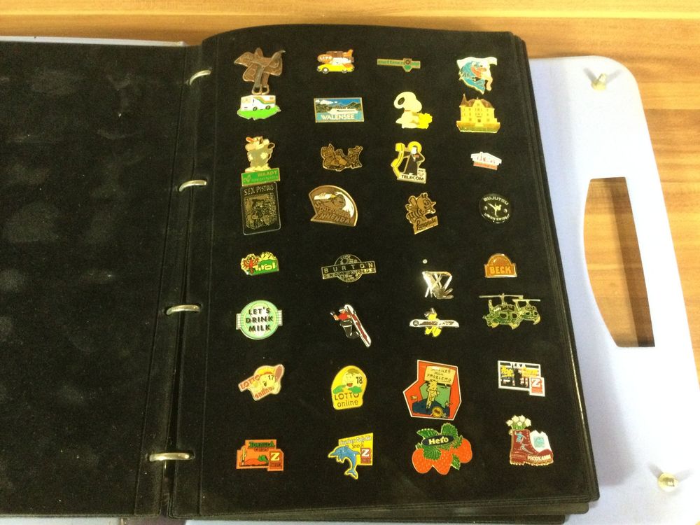 Gebrauchte Pin Sammlung mit Album - Viele Sujets! (Gebraucht) in Wangen ...