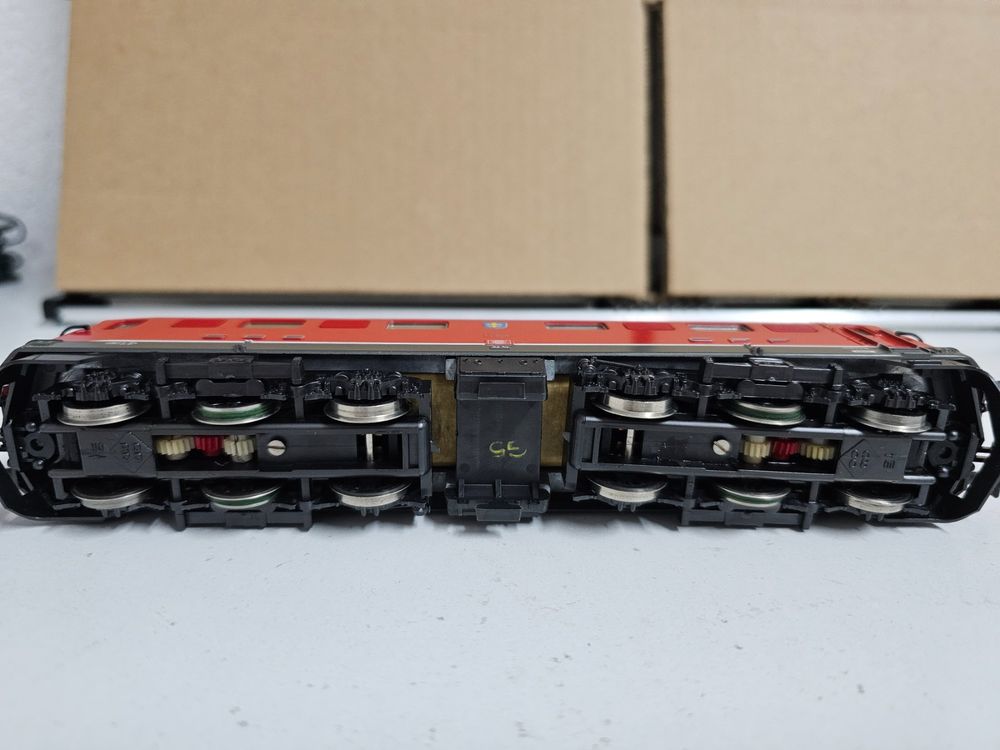 ROCO lok Ae 6/6 CFF 11494 dès1.-fr (Gebraucht) in bassecourt für CHF 44 ...