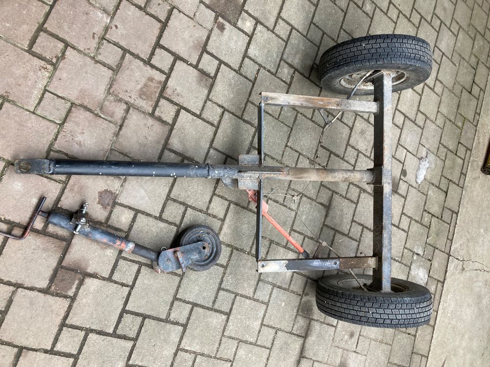 Achse mit Deichsel (Gebraucht) in Ersigen für CHF 100 – nur Abholung ...
