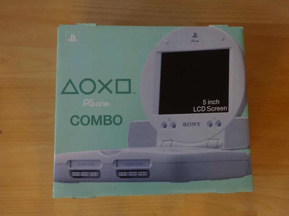 PS one and LCD Screen Combo / FABRIKNEU (Neu und originalverpackt) in ...