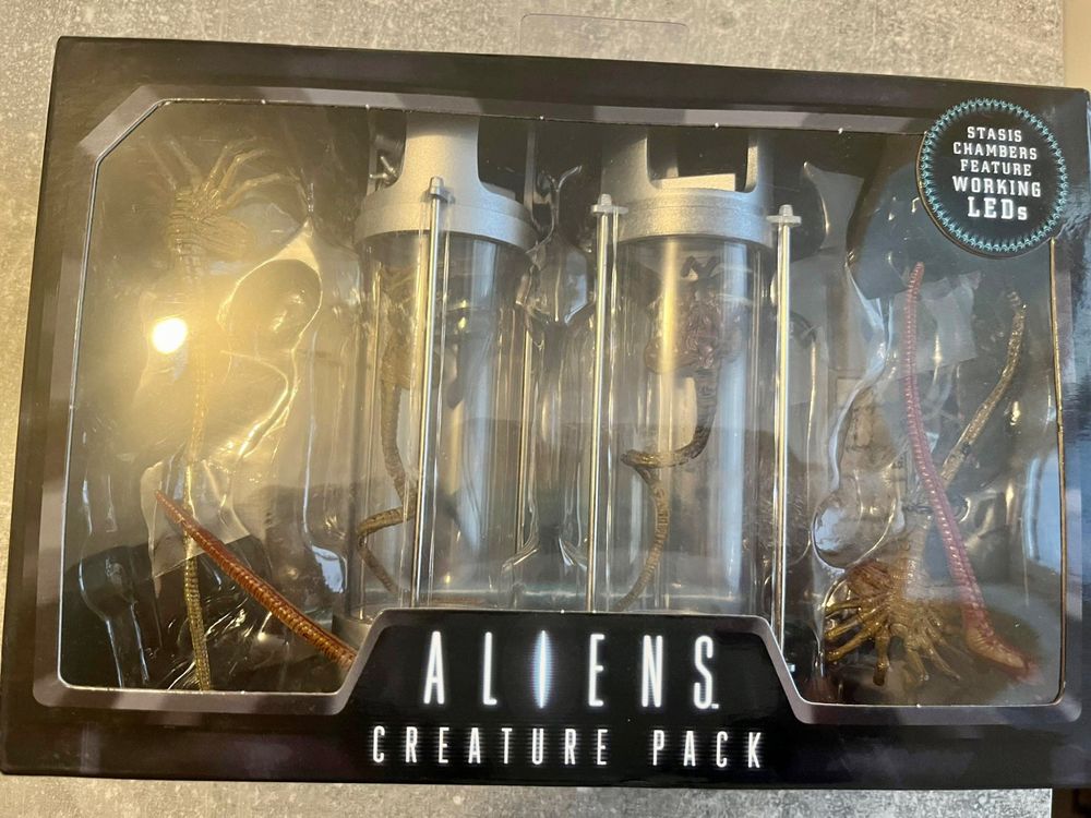 ALIENS Creature Pack o.v.p. (Neu und originalverpackt) in Starrkirch ...
