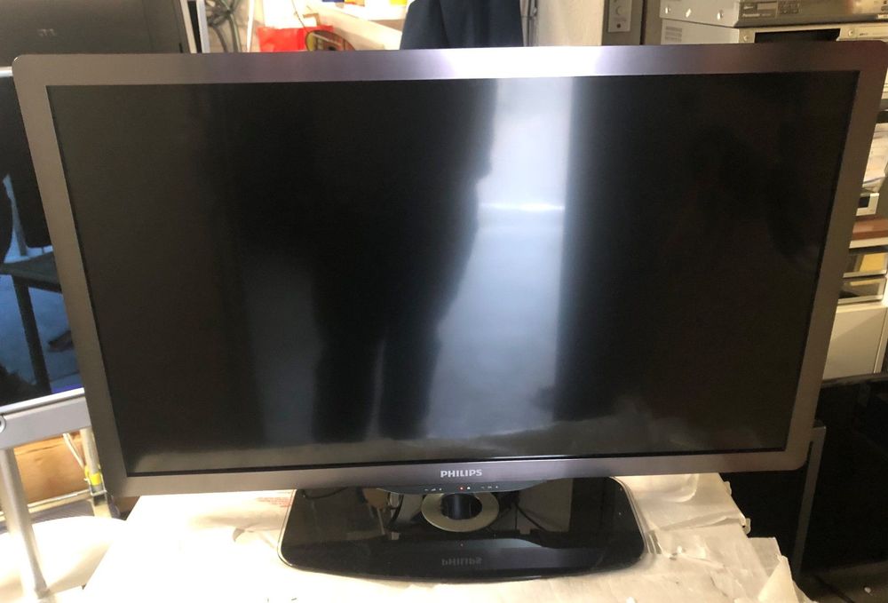 Philips 37PFL6606 37'' LCD TV mit HDMI | Kaufen auf Ricardo