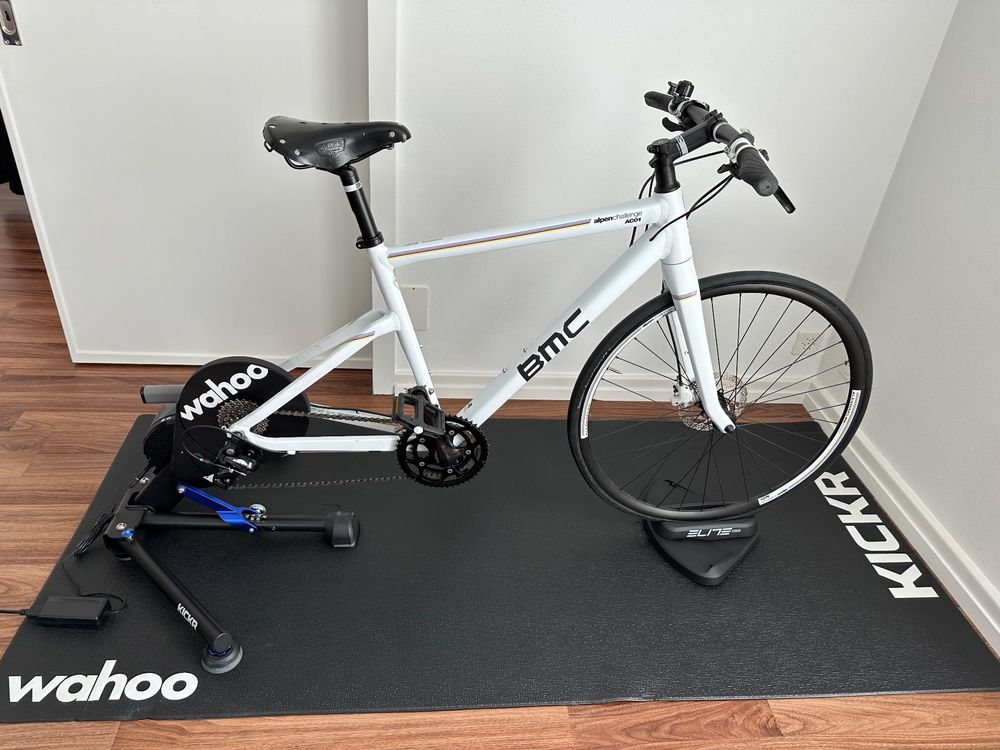 Wahoo KICKR V5 Rollentrainer Bundle | Kaufen auf Ricardo