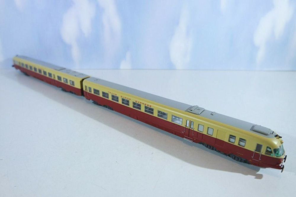 Roco H0 TEE-Dieseltriebzug der FS von Breda ALn 442/448, neu (Neu und ...