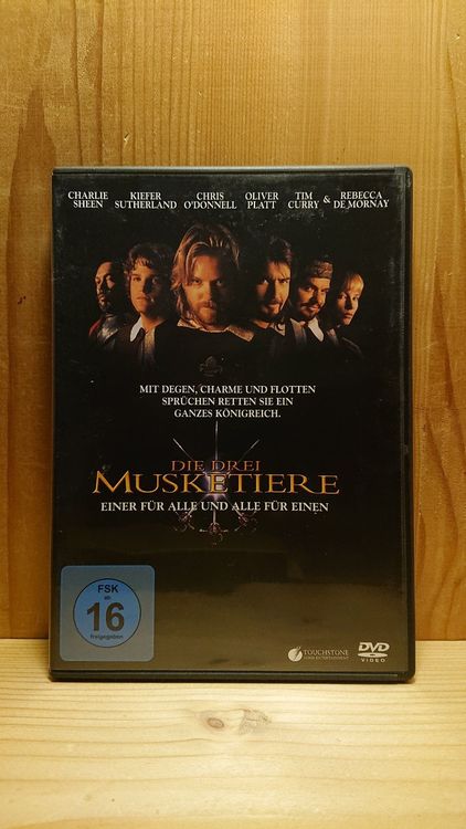 DIE DREI MUSKETIERE DVD mit Charlie Sheen 1993 (Gebraucht) in ...