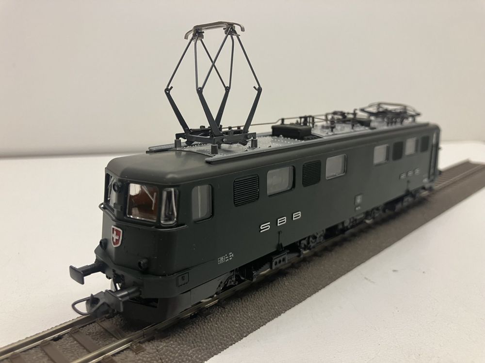 Roco 43937 H0= Ae 6/6 SBB Gotthardlok grün Zürich | Kaufen auf Ricardo