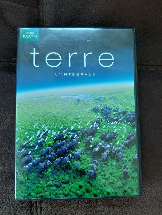 Coffret 4 DVD documentaires sur la terre (Gebraucht) in Noville für CHF ...