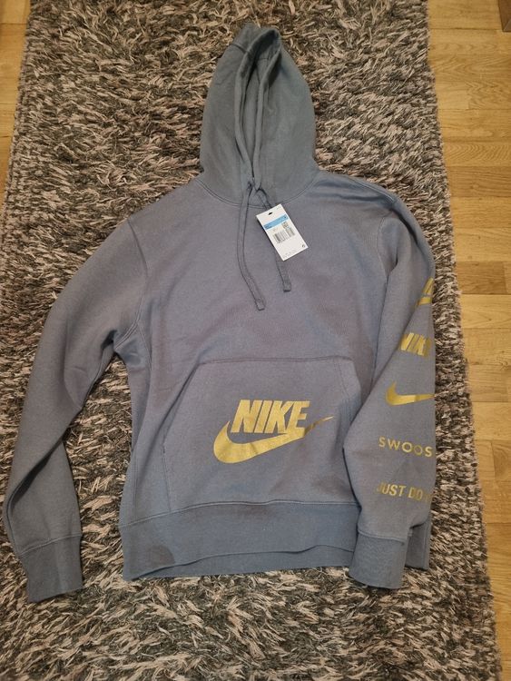 Nike Swoosh Hoodie Gr.M NEU (Neu und originalverpackt) in Emmenbrücke für CHF 30 – mit Lieferung ...