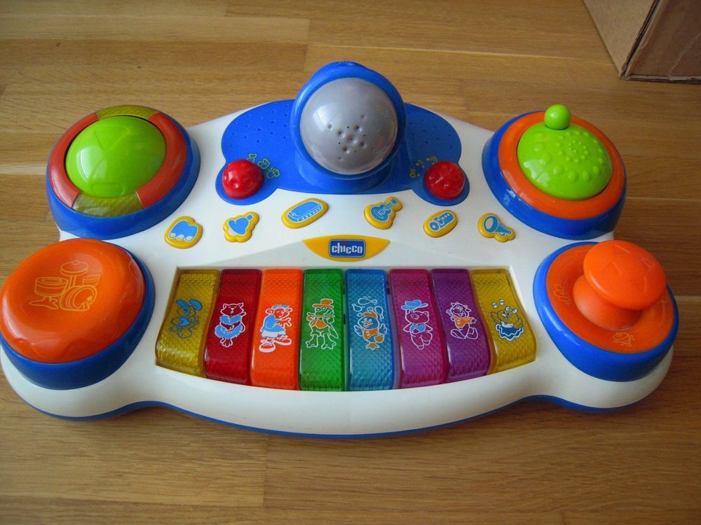 Chicco Keyboard mit Mikrofon / Baby Star (Gebraucht) in Uzwil für CHF 9 ...