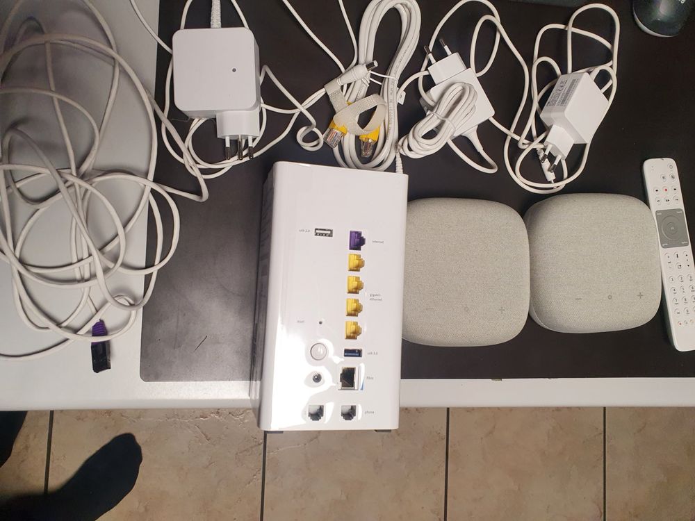 Swisscom Router Und Tv Geräte Kaufen Auf Ricardo