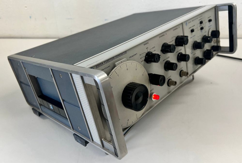 HP Hewlett Packard 3300A Function Generator - 3304A Sweep/DC (Gebraucht) in Niederdorf für CHF ...