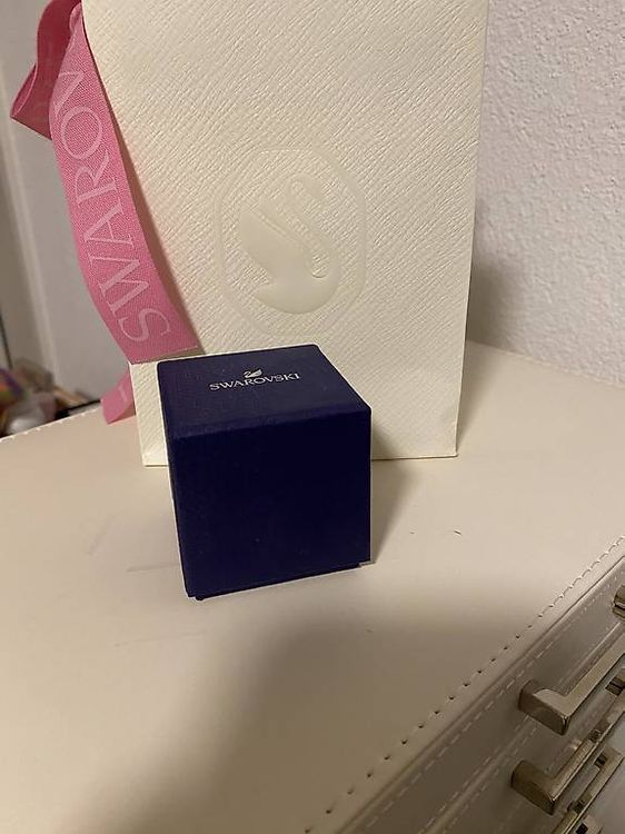 Swarovski Attract Ring Gr. 50 Neuwertig! 💍 💎 (Neu und originalverpackt) in Schattdorf für CHF 50 ...