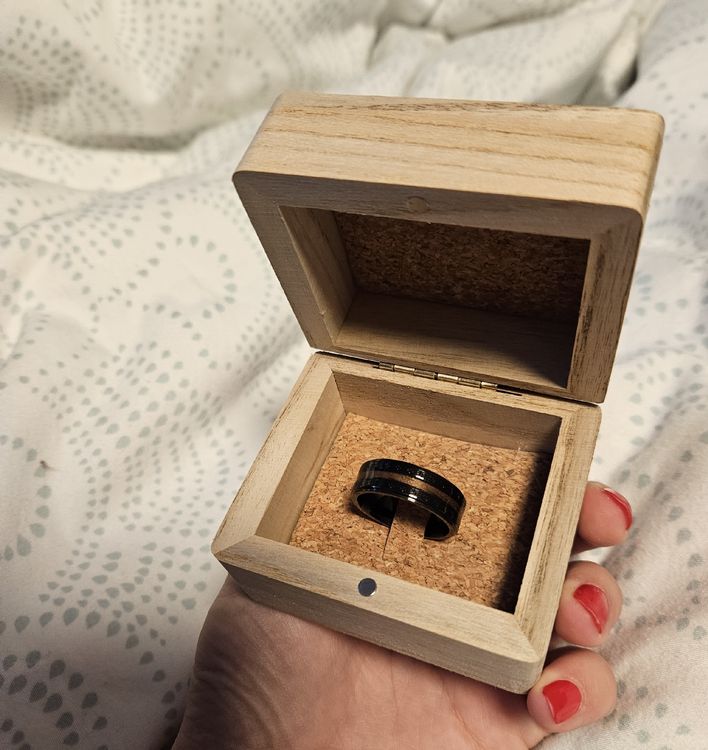 Holzkern Numerary Ring (Neu und originalverpackt) in Duggingen für CHF ...