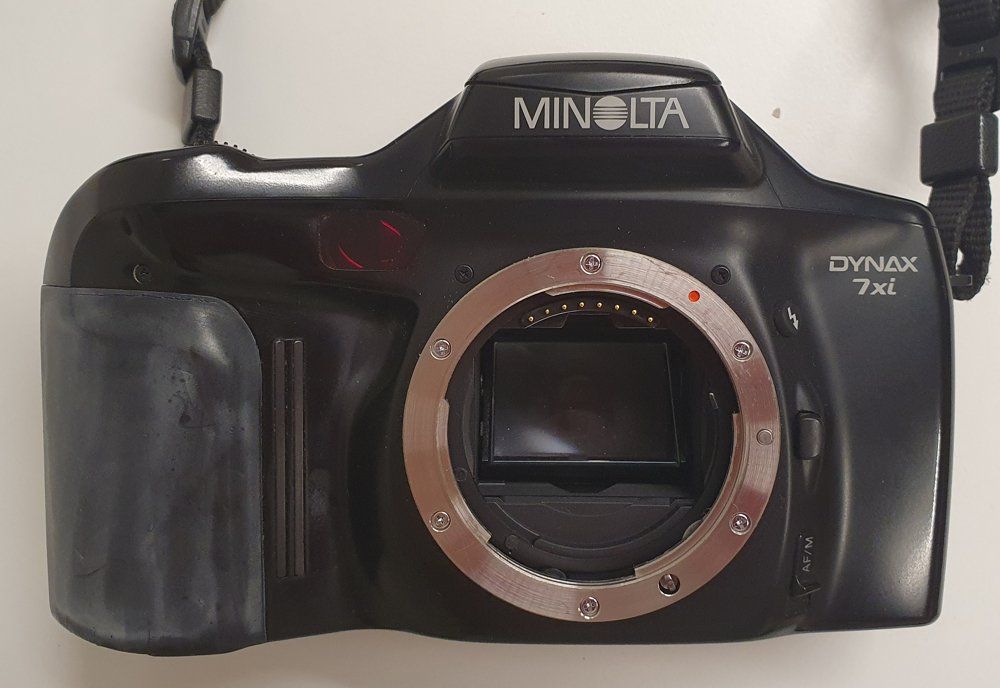 MINOLTA DYNAX 7xi, Spiegelreflexkamera, analog | Kaufen auf Ricardo