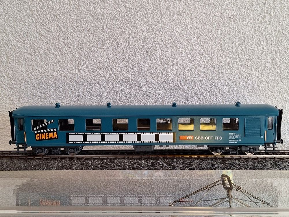 HAG Ho N°65040. Voiture Cinéma des CFF, selon photos (Neuf avec ...