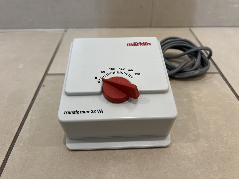 Märklin transformer 32 VA (Gebraucht) in Mezzovico für CHF 38 – mit ...