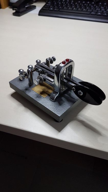VIBROPLEX IAMBIC KEYER STANDARD (Gebraucht) in Zug für CHF 101 – mit ...