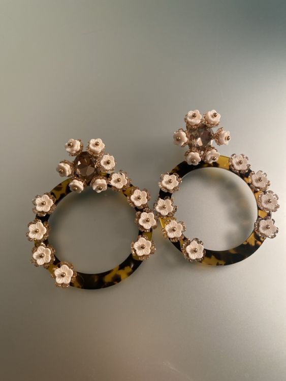 J.Crew Tortoise Shell Flower Statement Earrings (Neu (gemäss Beschreibung)) in Vesenaz für CHF ...