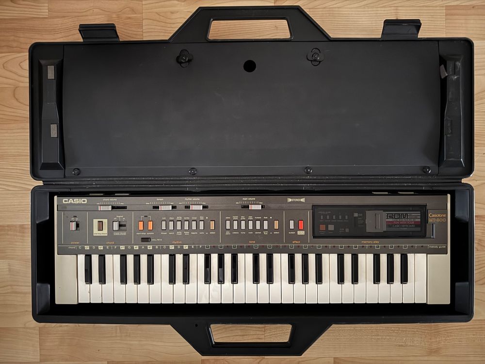 Casio MT-800 Keyboard/Synthesizer mit Case - Vintage! (Gebraucht) in ...