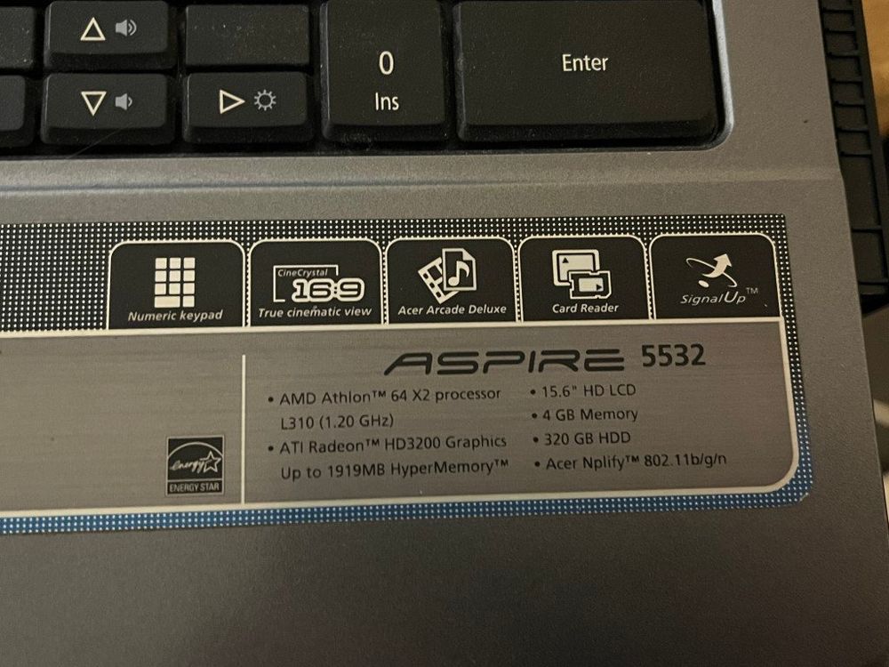 Gut erhaltener Laptop Acer Aspire 5532 neu installiert (Gebraucht) in ...