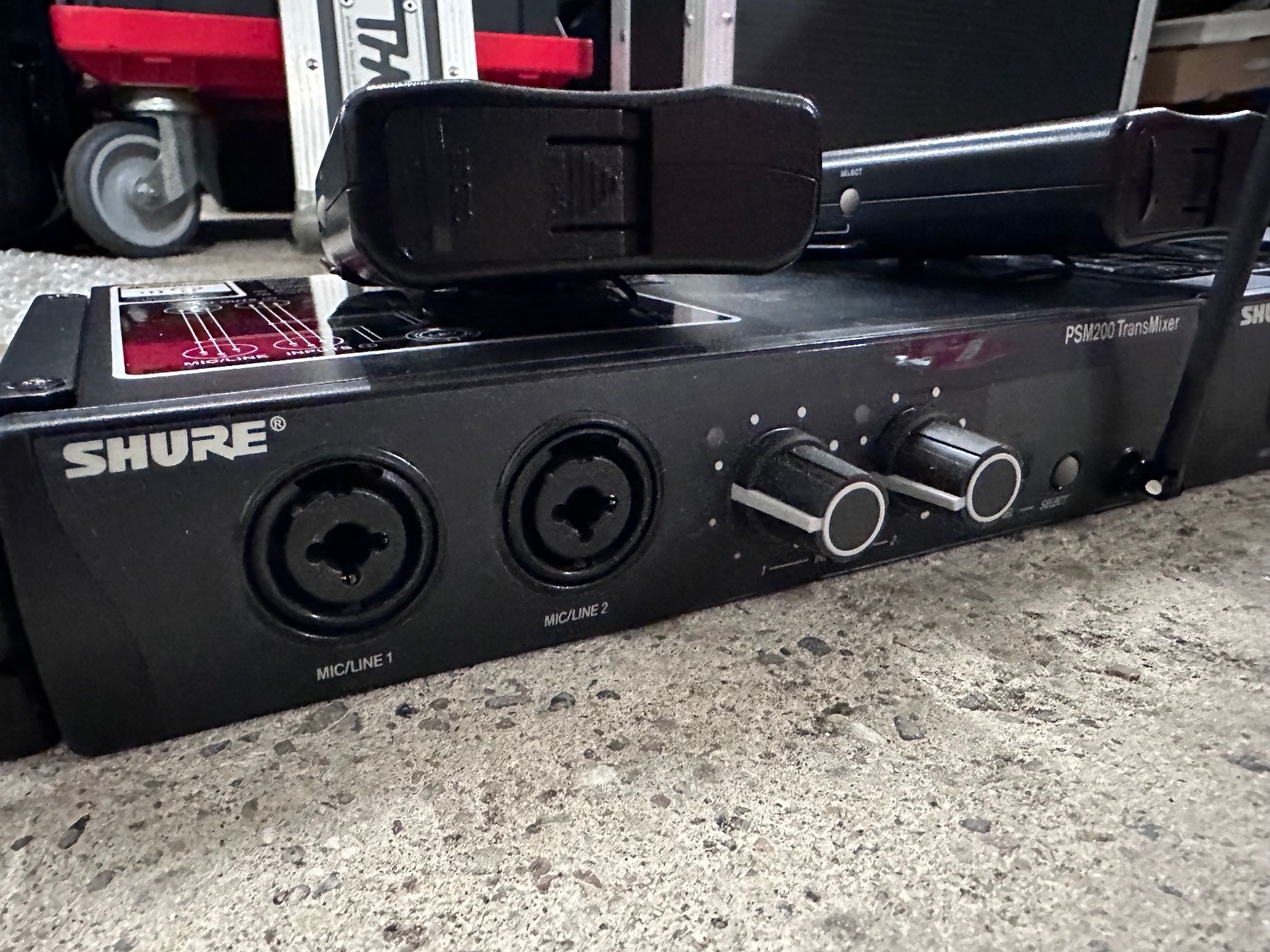 Shure PSM200 In-Ear Monitoring System: 2 Sender, 3 Empfänger (Gebraucht ...