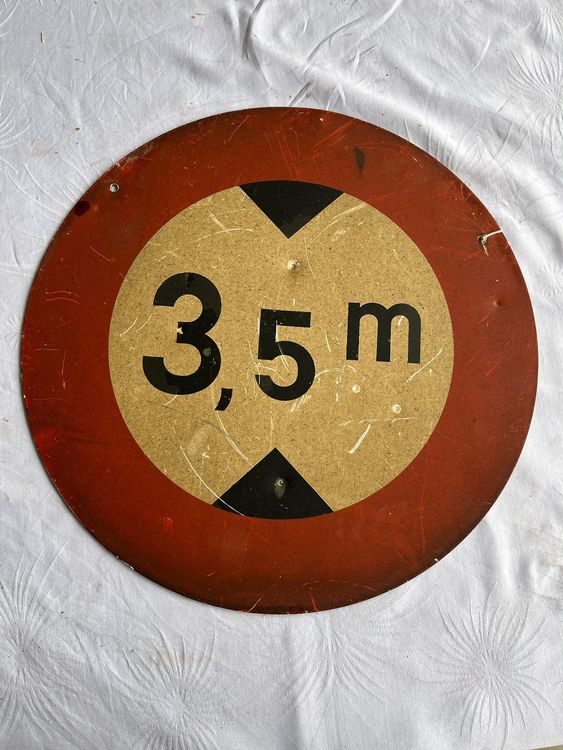 Altes Verkehrsschild «max. 3.5m» – kein Email-Schild (Gebraucht) in ...