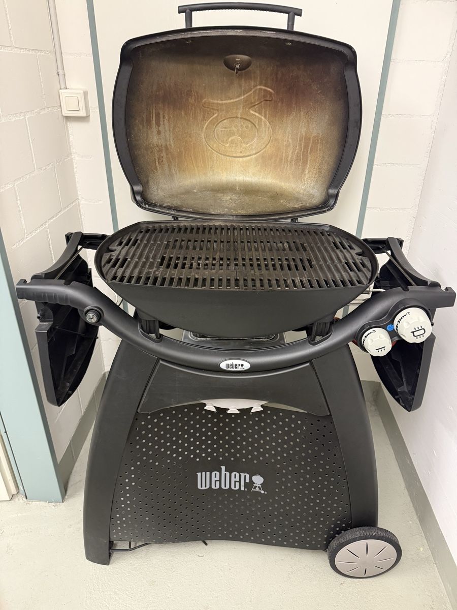 Weber Gasgrill Q3000 (Gebraucht) in Volketswil für CHF 51 – nur ...