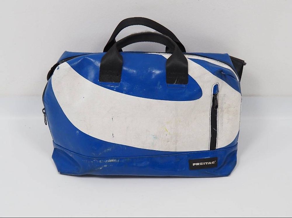 Freitag Umhängetasche F305 ROY (Gebraucht) in Zürich für CHF 110 – mit ...