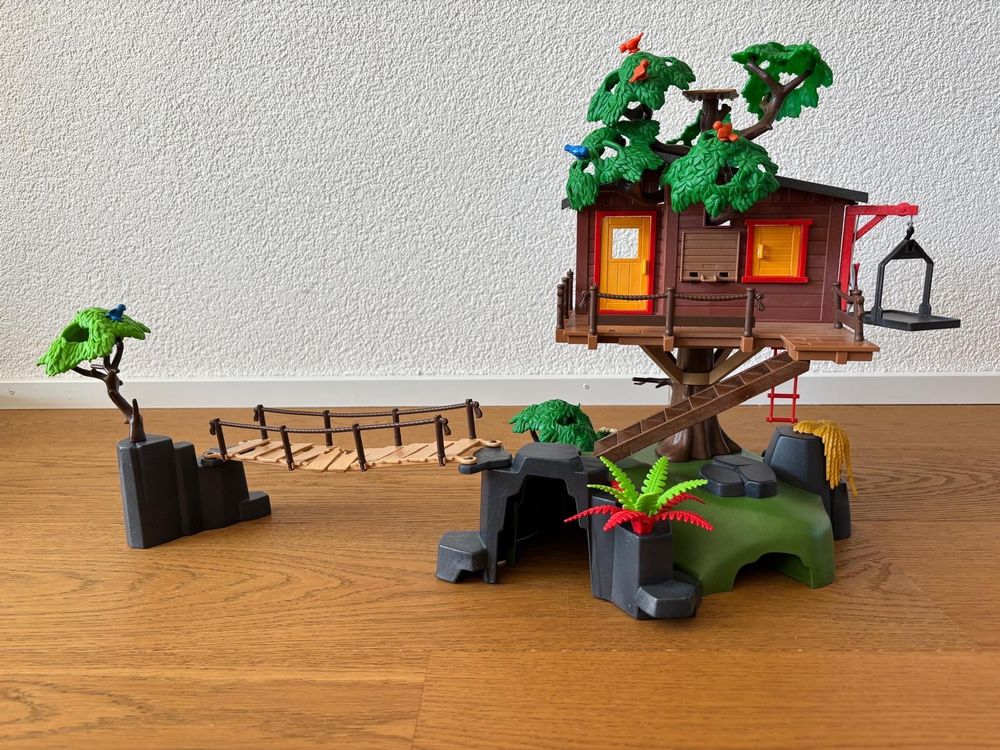 PLAYMOBIL Wild Life Abenteuer-Baumhaus (Gebraucht) in Münchenbuchsee für CHF 28 – mit Lieferung ...