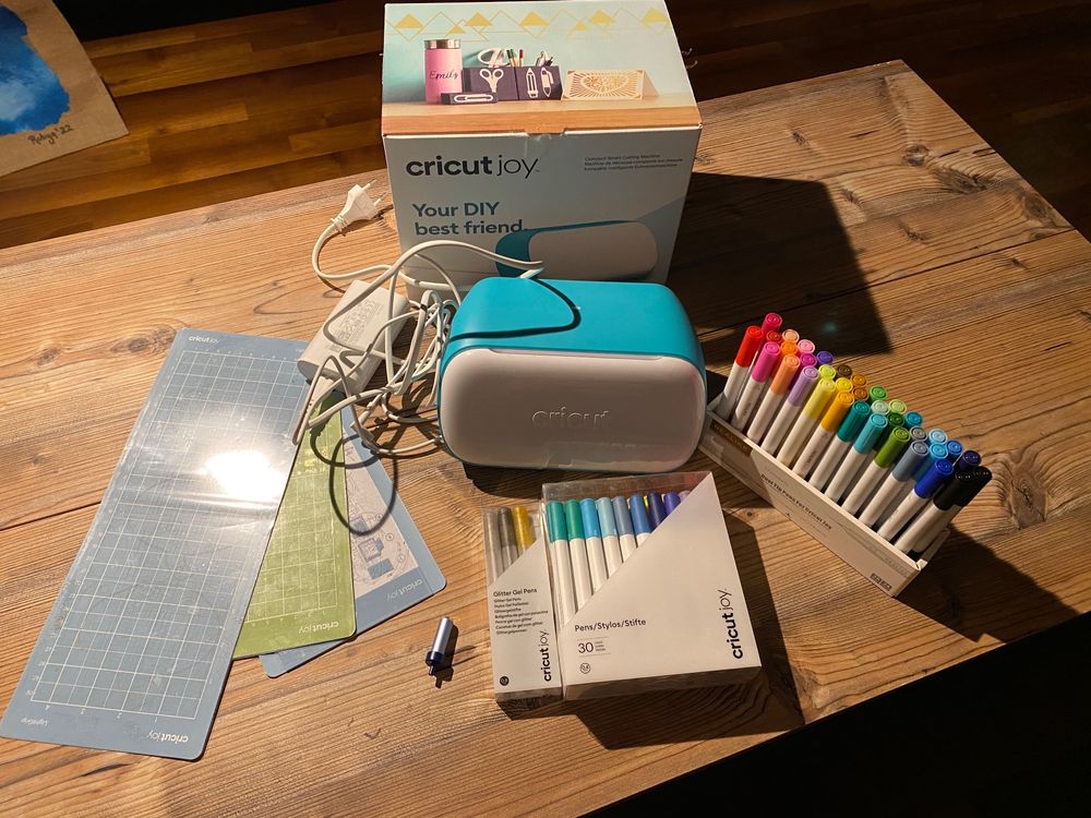 Cricut Joy Plotter SET (Neu (gemäss Beschreibung)) in Erlinsbach für CHF 140 – mit Lieferung auf ...