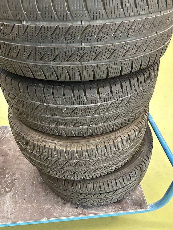 Reifen pneus 4 saisons Goodyear 235/65r16 (D'occasion) à Semsales pour ...