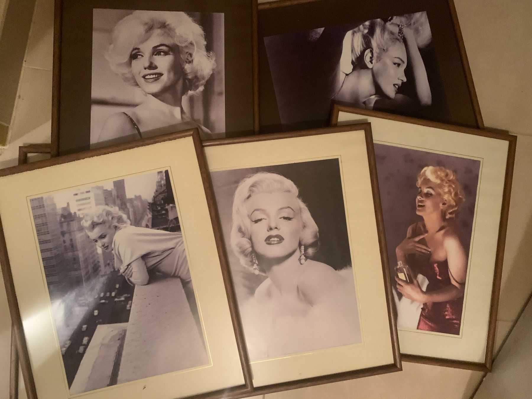 8 Bilder im Rahmen von: Marilyn Monroe (Gebraucht) in Bottmingen für CHF 28.5 – mit Lieferung ...