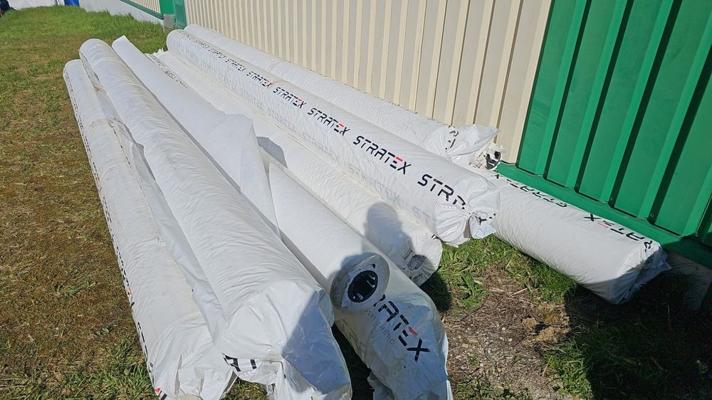 Stratex Premium 150kN Fliessen 4'725m2 (Neu und originalverpackt) in Lengwil für CHF 2500 – nur ...