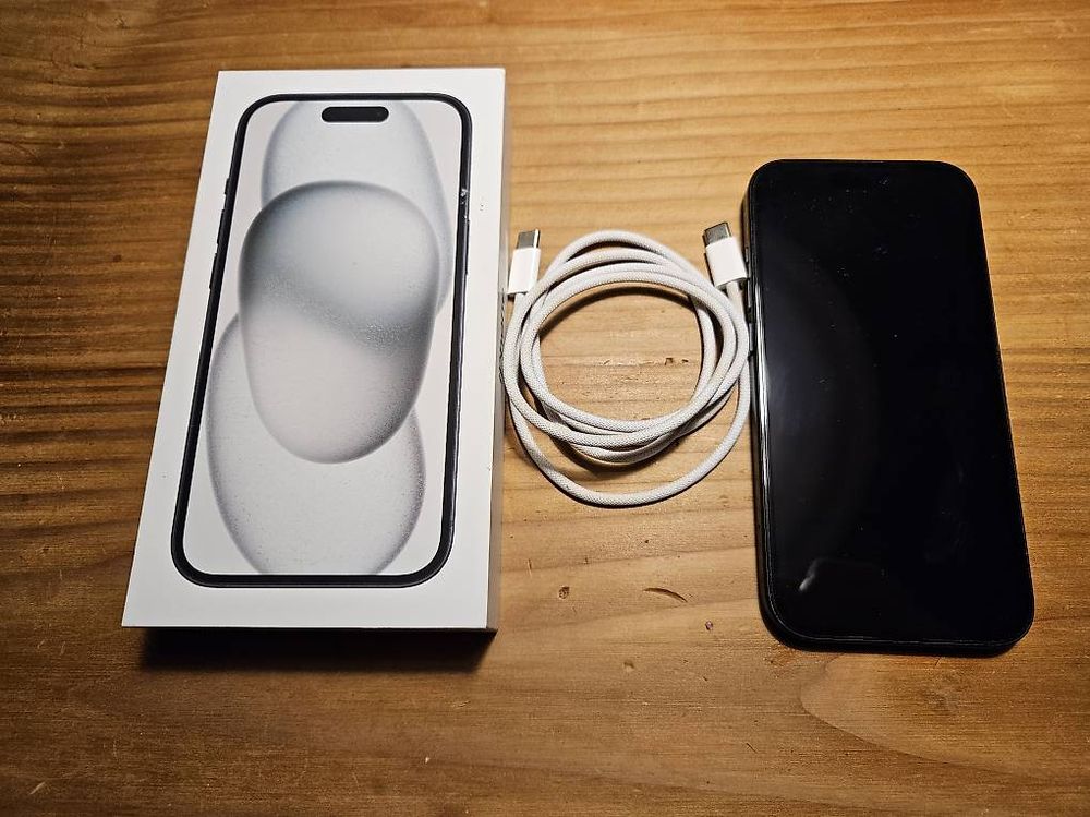 IPhone 15 128GB (Gebraucht) in Hauenstein für CHF 370 – mit Lieferung ...