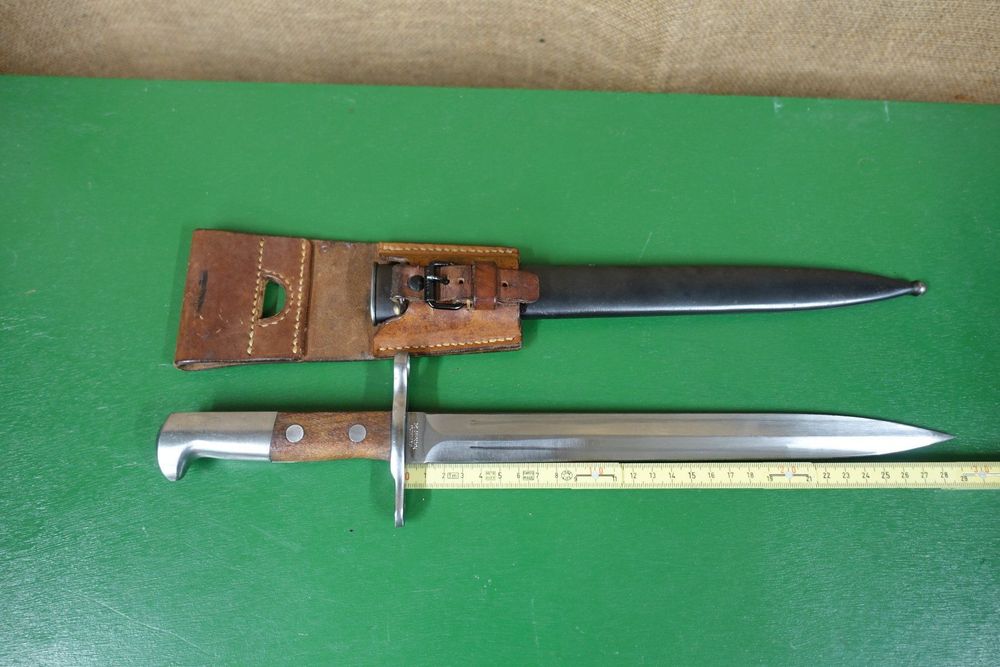 Bajonett ohne Nummer eidgen. Ord. 1918 Faschinenmesser (Gebraucht) in Richigen für CHF 62 – mit ...