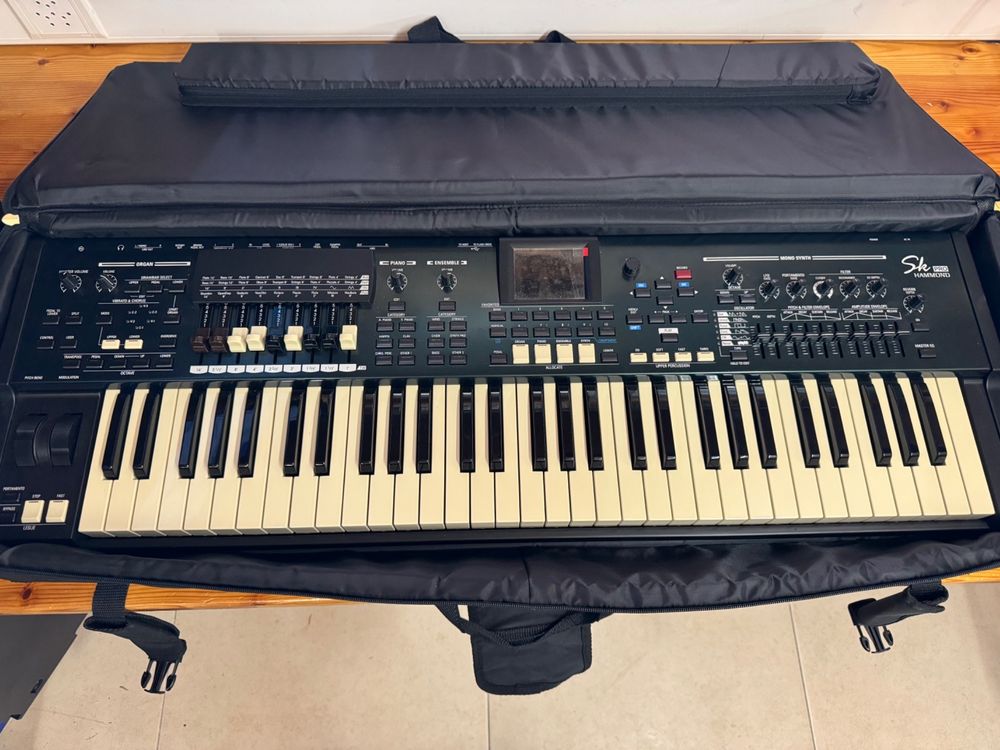 Hammond SK PRO 61 neuwertig | Kaufen auf Ricardo