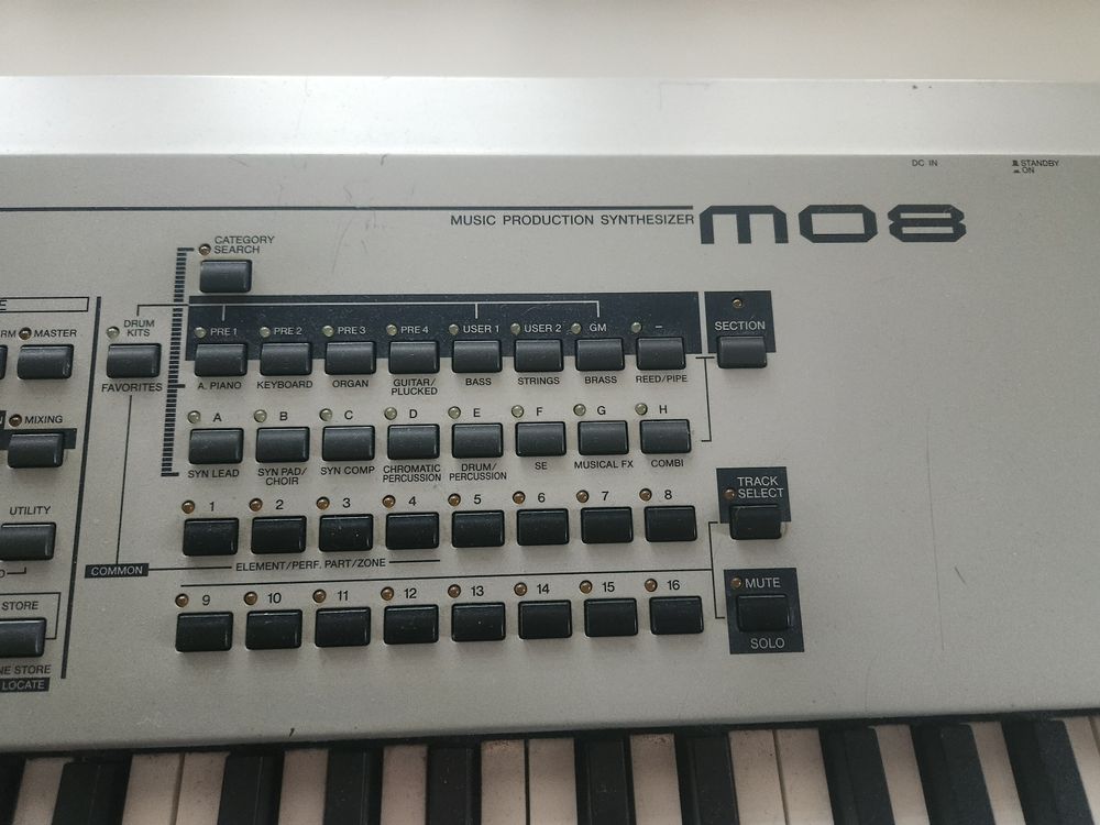 Yamaha MO8 Keyboard | Kaufen auf Ricardo
