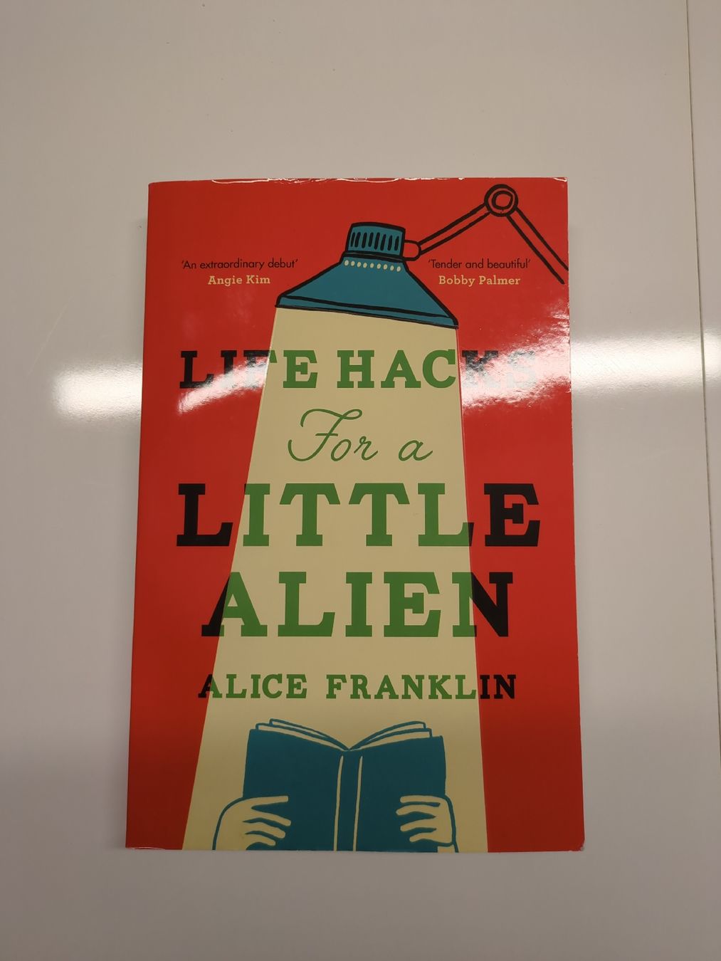 life hacks for a little alien (Gebraucht) in Zürich für CHF 3 – nur ...