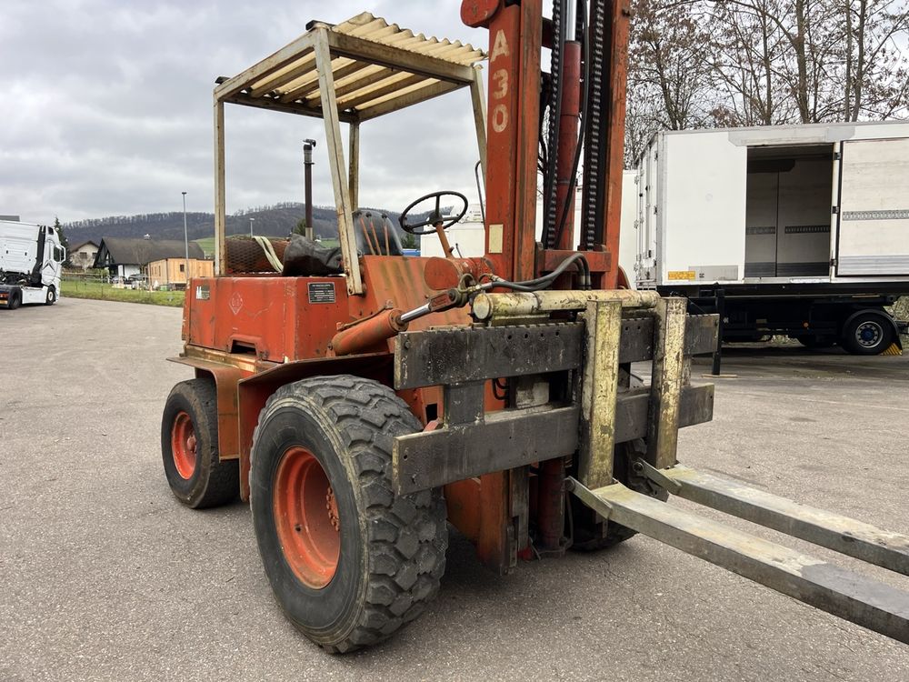 Hubstapler (Gebraucht) in Gansingen für CHF 5000 – nur Abholung auf ...