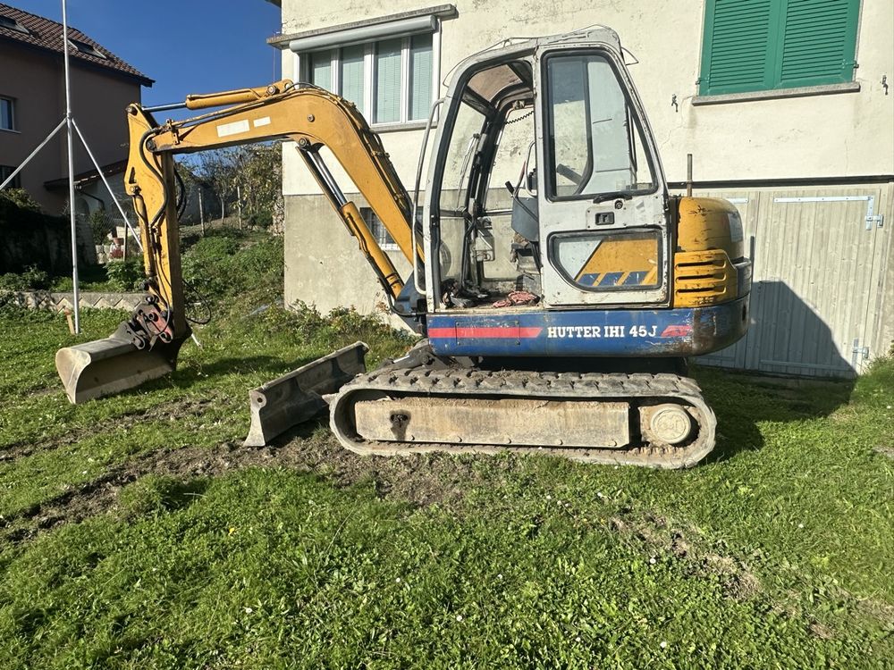 Bagger Hutter IHI 45J (Defekt) in Schmitten FR für CHF 10500 – nur Abholung auf Ricardo kaufen