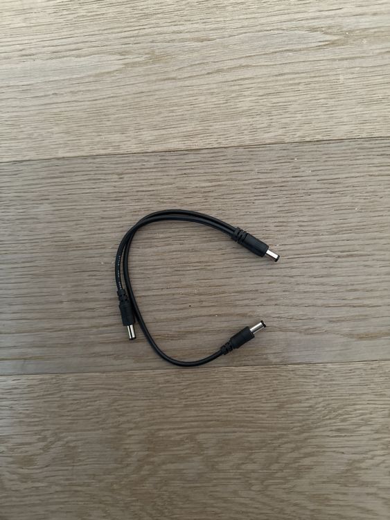 Pedal Daisy Chain Cable (Gebraucht) in Origlio für CHF 3.5 – mit ...