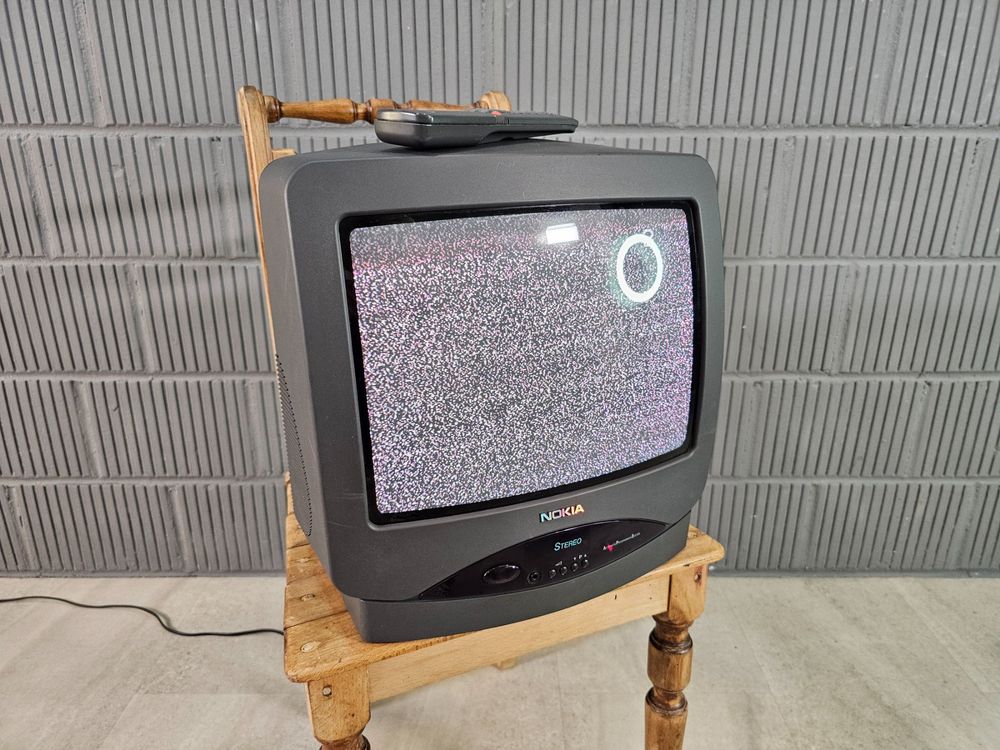 1987 Nokia ST 37 H1 14" CRT Portable Cube TV Gamer Fernseher | Kaufen auf Ricardo