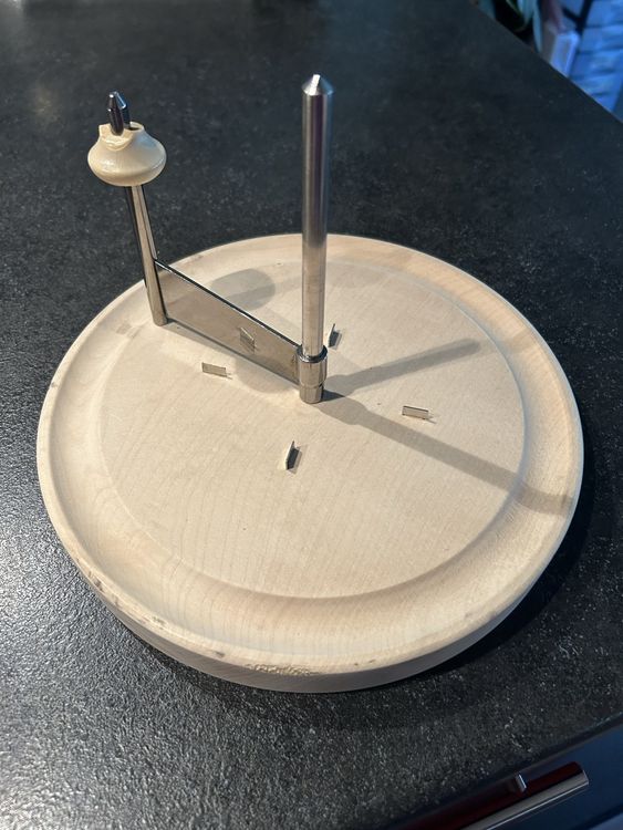 Girolle à fromage Tête de Moine - bon état! (D'occasion) à Martigny ...