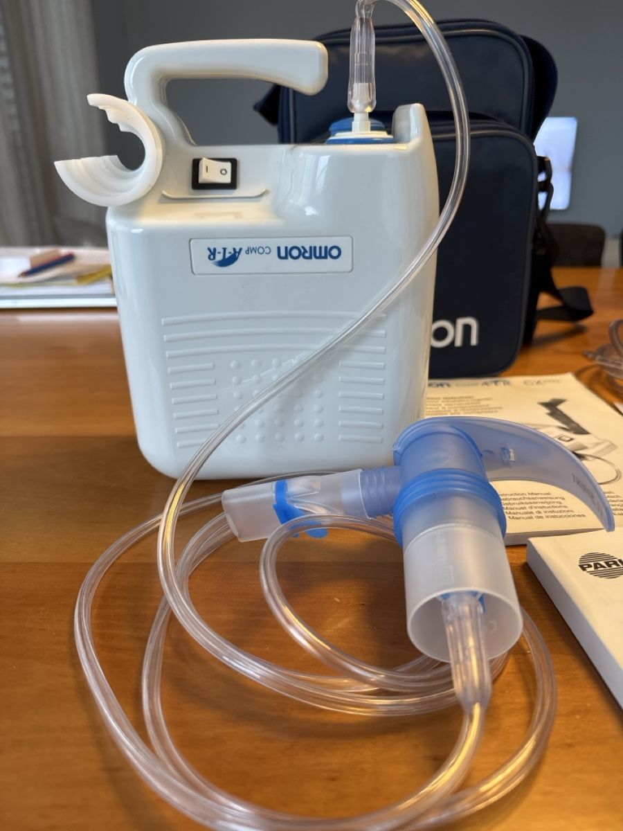 Omron Comp A-I-R CX Pro Inhalationsgeraet -Top Zustand! (Neu (gemäss ...
