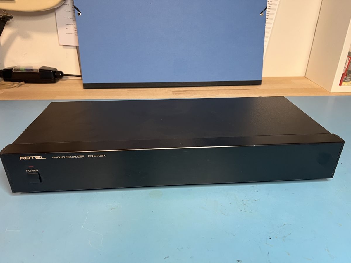 Rotel RQ-970BX Phono Equalizer - Top Zustand! (Gebraucht) in Zürich für ...