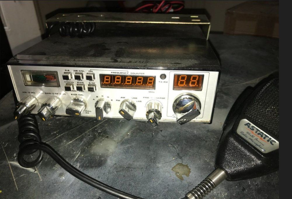 Radio CB 27MHZ AM FM USB LSB 40canaux 4w | Kaufen auf Ricardo