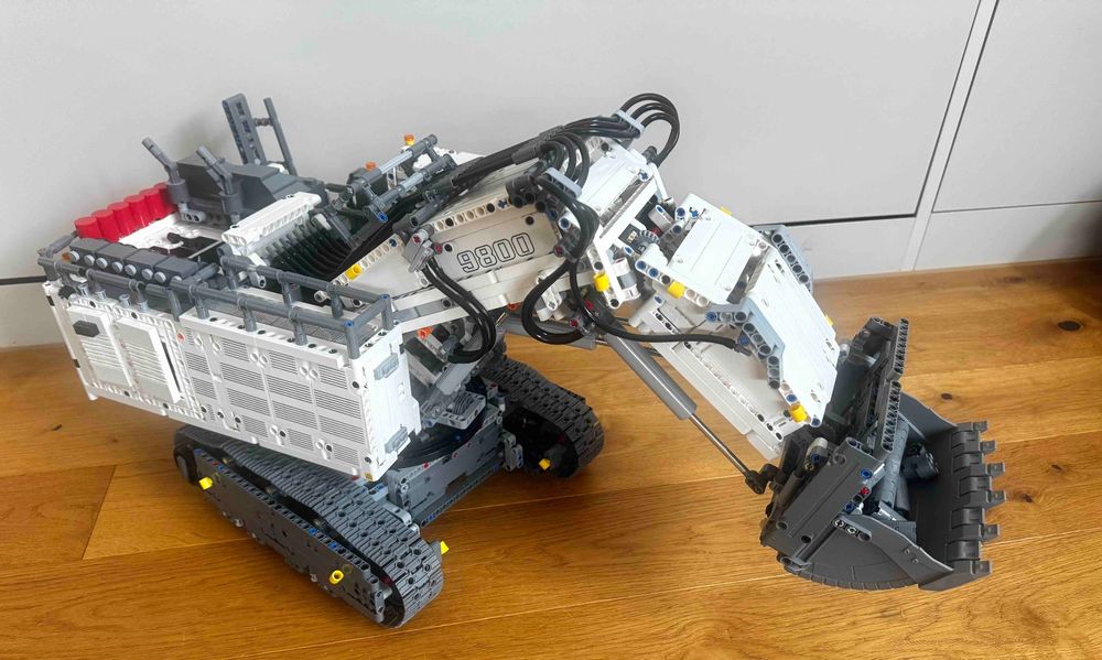 LEGO TECHNIC - LIEBHERR BAGGER R9800 - SAMMLERSTÜCK (Gebraucht) in ...