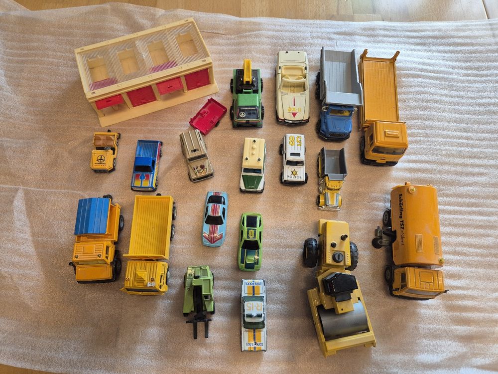 Auto....Konvolut (Gebraucht) in Vilters für CHF 35 – mit Lieferung auf Ricardo kaufen